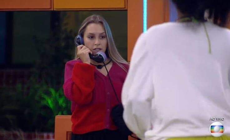 Big Fone Carla Diaz Atende E Indica Lumena Rodolffo E Fiuk · Jornal